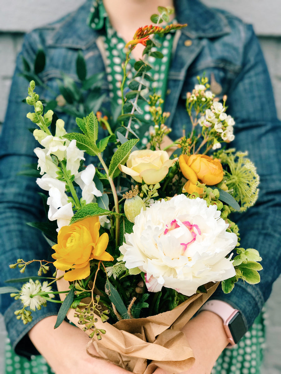 Small Flower Bouquet, Same-Day Flower Delivery in Brooklyn, NY ...